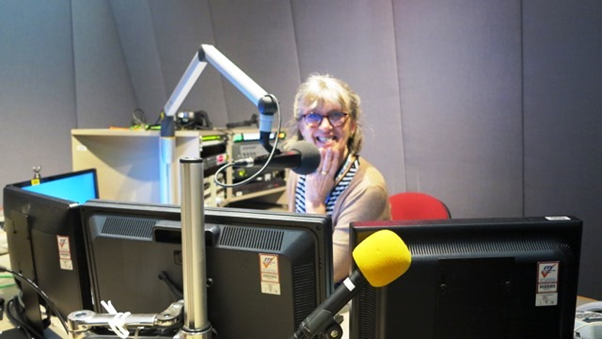 SBS Dutch Radio: Adapting to change by Anneke Boudewijn - 1984-2017 ...