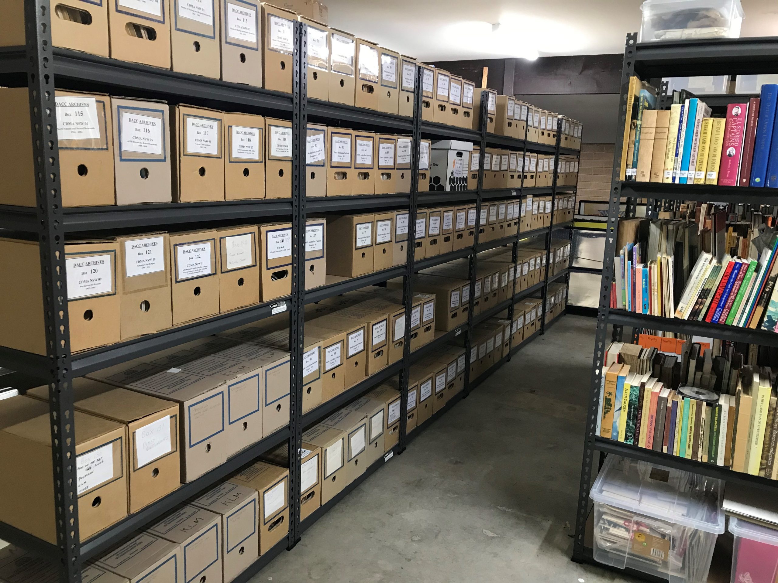 DACC Paper-based ARCHIVES - Dutch Australia Cultural Centre