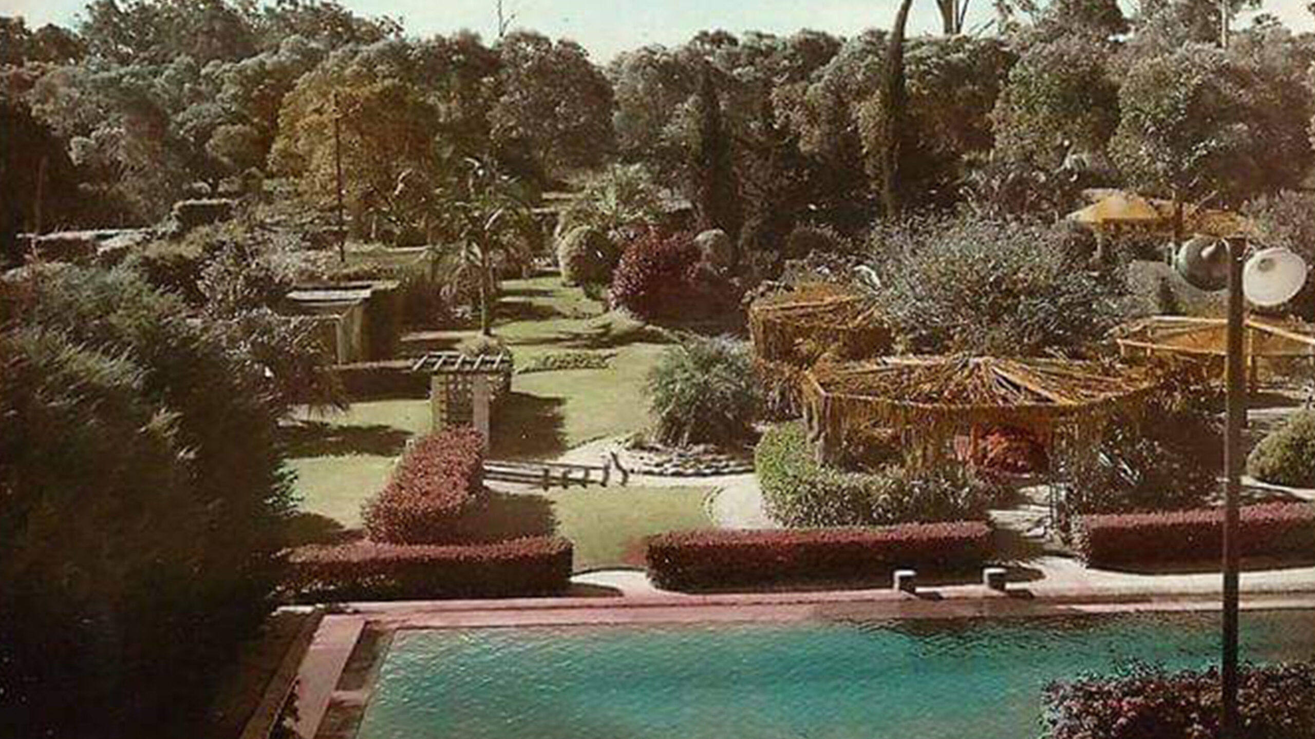 'The Oasis' famous (WWII) Brisbane resort frequented by the Dutch ...