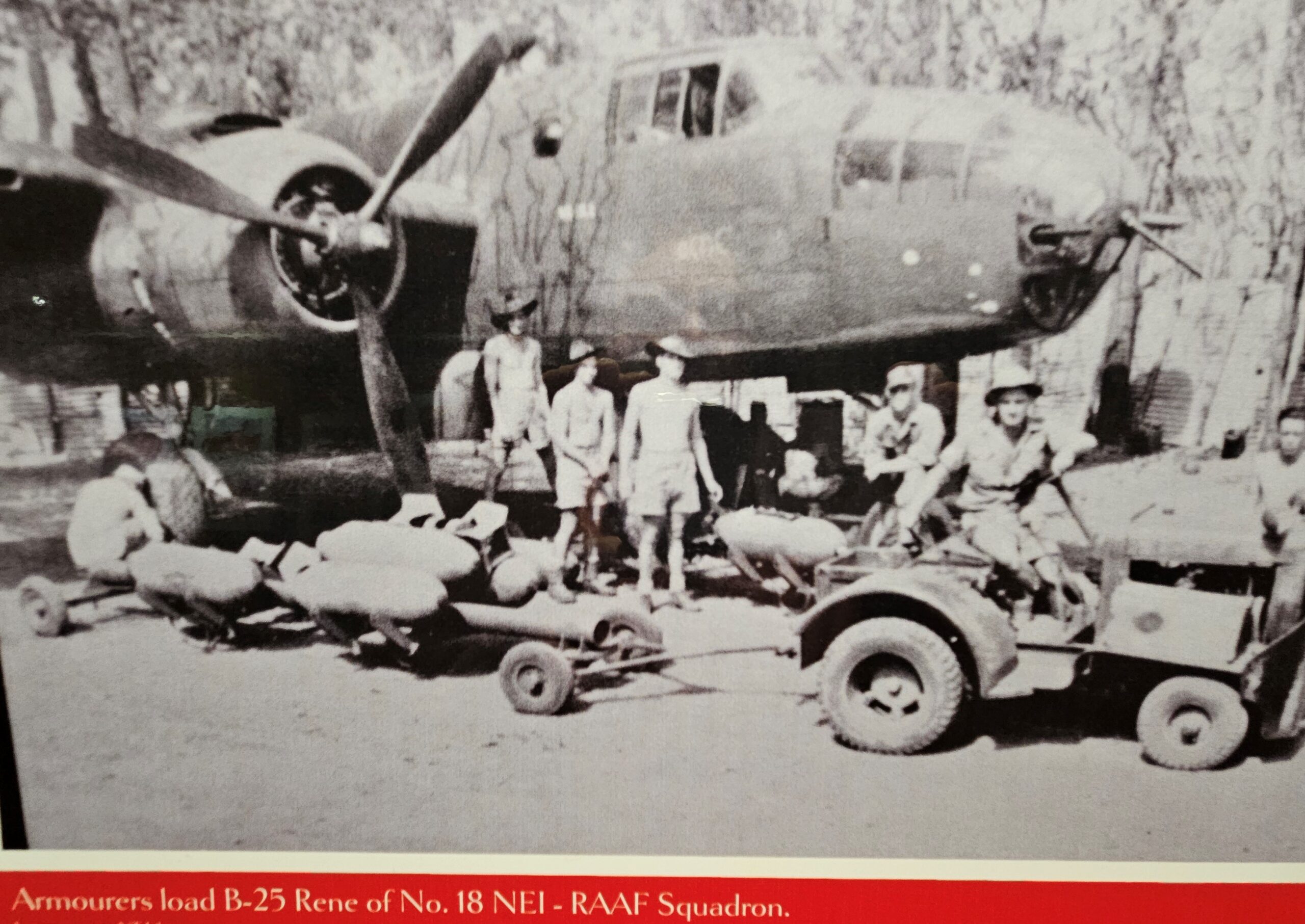 RAAF Members on Netherlands East Indies Aircraft + Archival documents ...