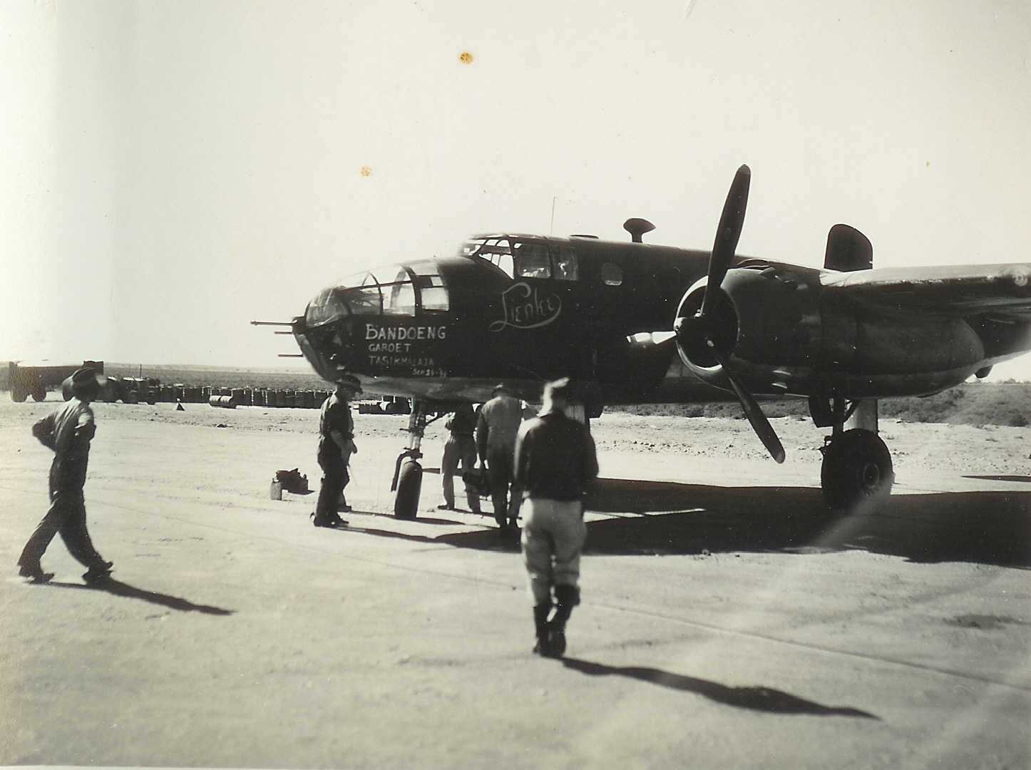 WWII Pilot Guus Hagers, Lienke and the Forgotten Story - Dutch ...